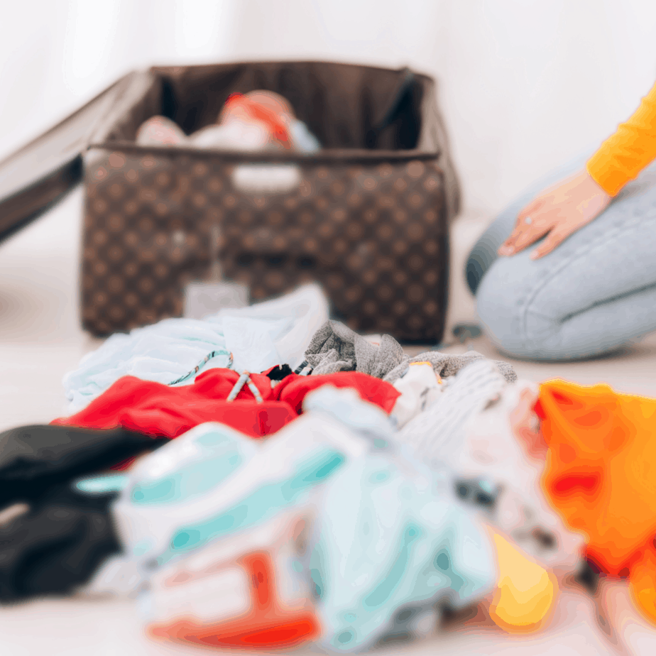 Unpack After Your Vacation 10 Easy Tips For Unpacking She Packs Lite